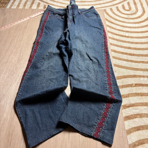 Monroe & Main | Jeans | Vintage Monroe Main Plus Size 24w Embroidered ...